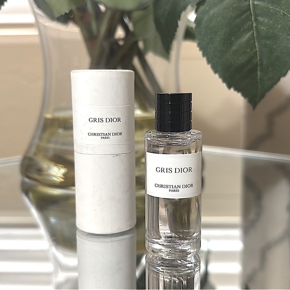 Dior | Bath & Body | Christian Dior Miniature Gris Dior Par Edp Sample ...